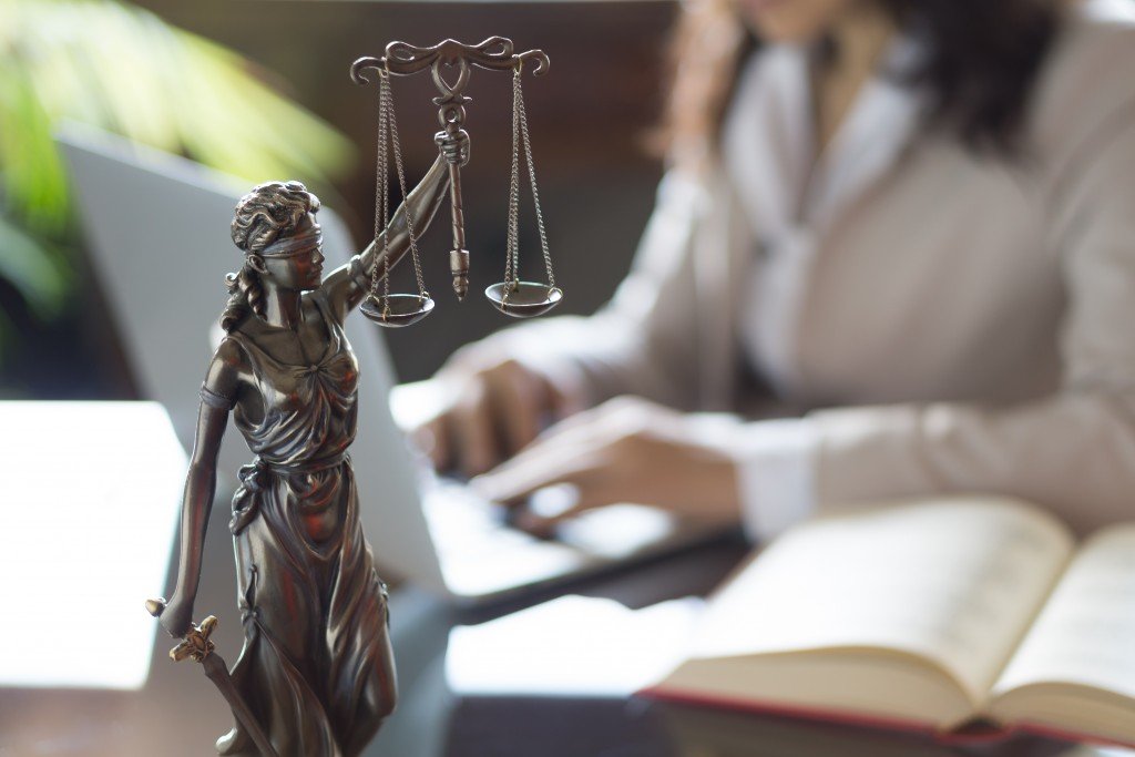 What Exactly Does a Court Reporter Do? | ErieLifeMagazine